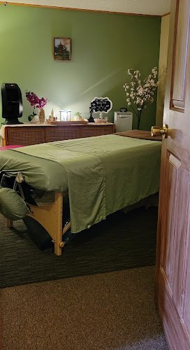 Bodhi Tree River Massage Therapy - Spa Looker