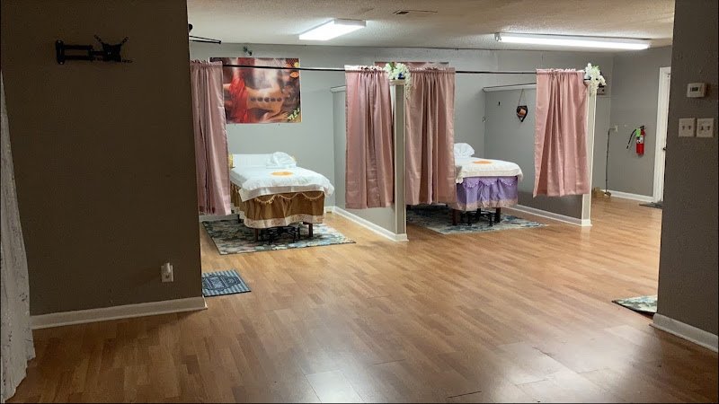 Cloud 9 Spa & Asian Massage - Spa Looker