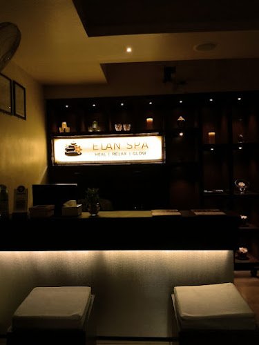 Elan Spa - Spa Looker