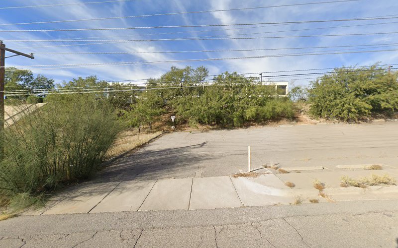 Polly Anne Heals - Spa Looker