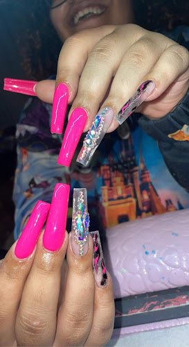 Shel Slay Nails - Spa Looker