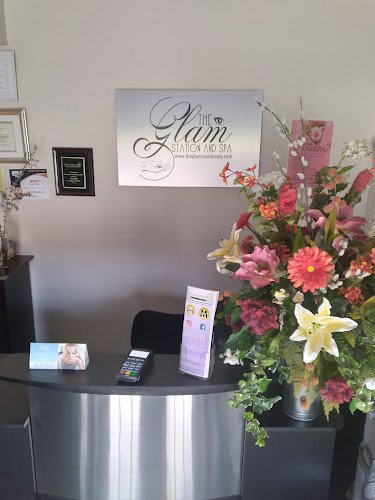 The Glam Station and Spa - Spa Looker