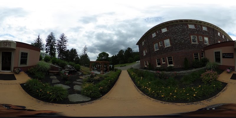 The Salt Sanctuary - Spa Looker