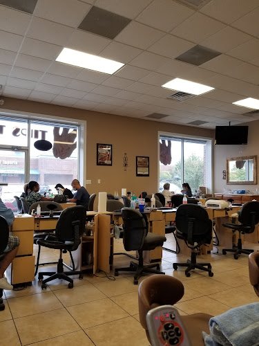 Tips 2 Toes - Spa Looker