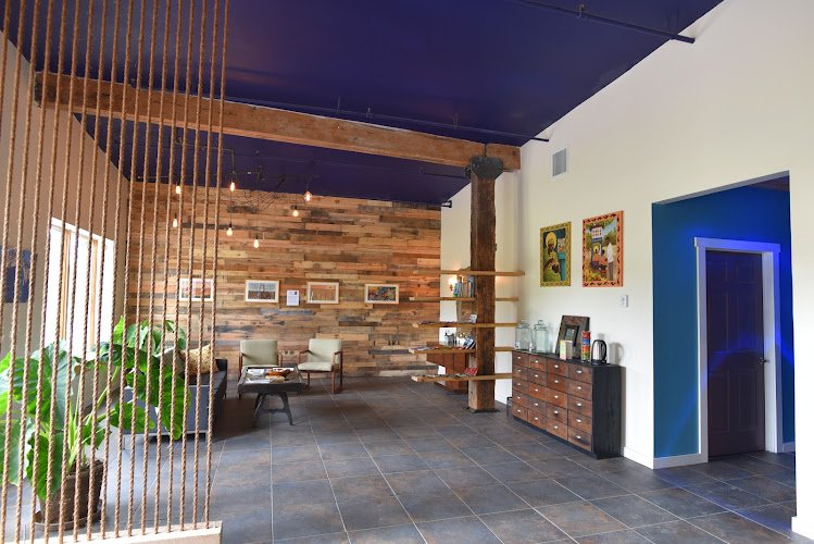 Zephyr Float - Spa Looker